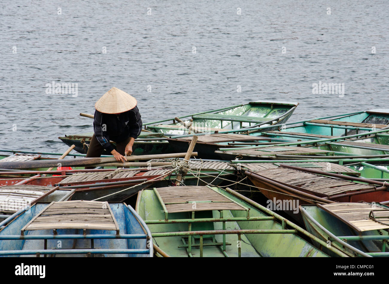 Row boat rain hi-res stock photography and images - Alamy