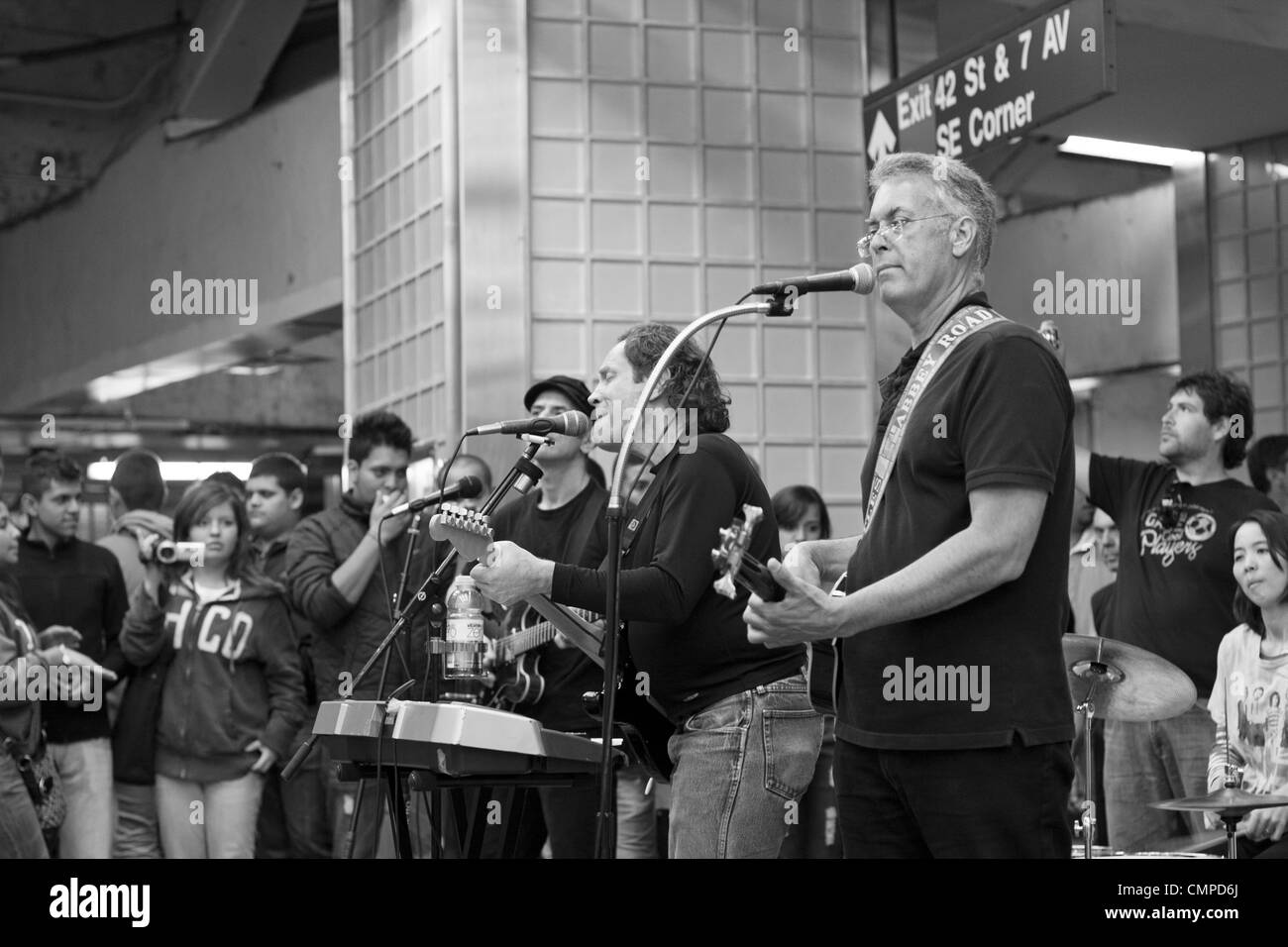 A band performs in a subway station in New York City Stock Photo - Alamy