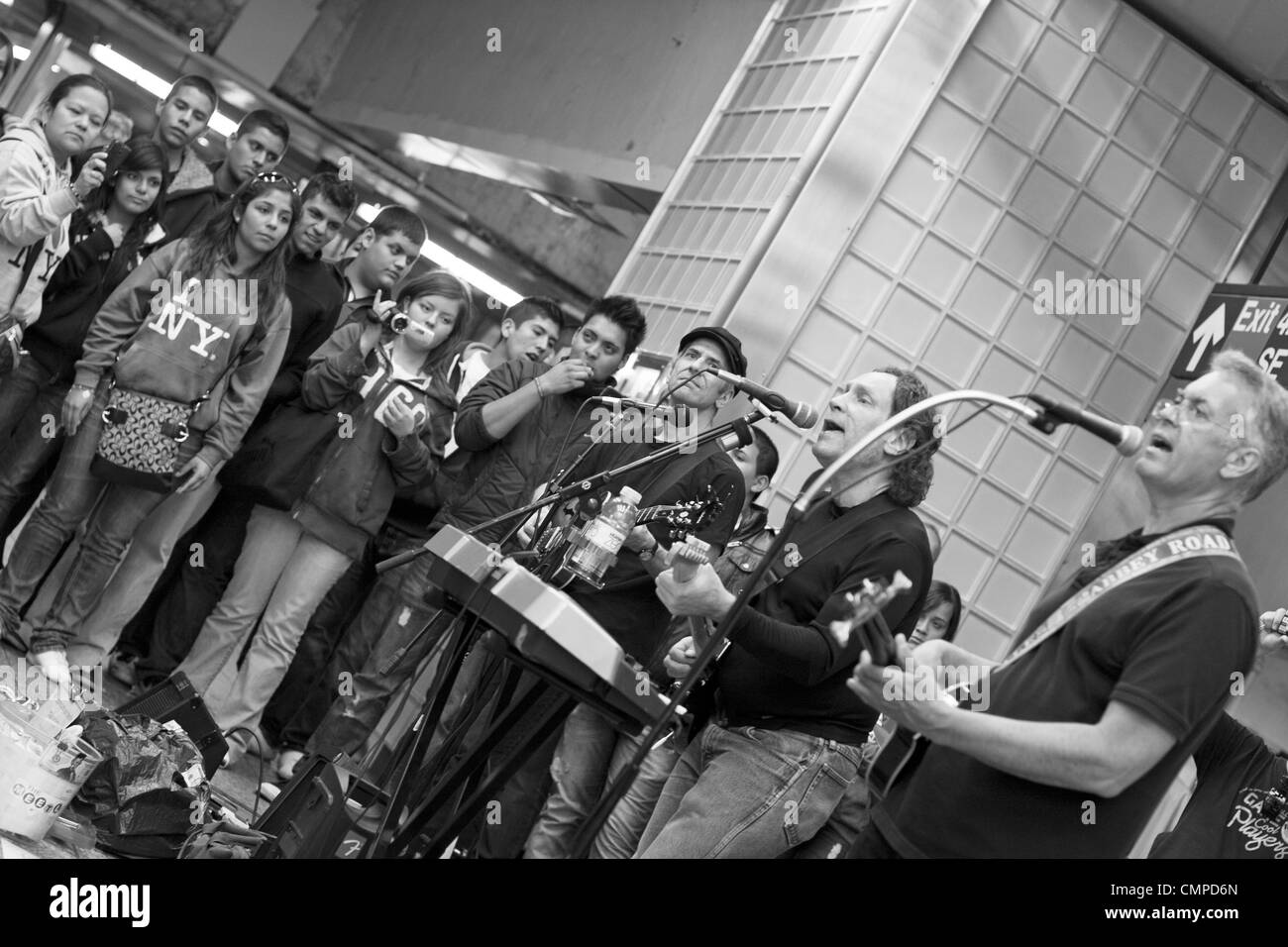 A band performs in a subway station in New York City Stock Photo - Alamy