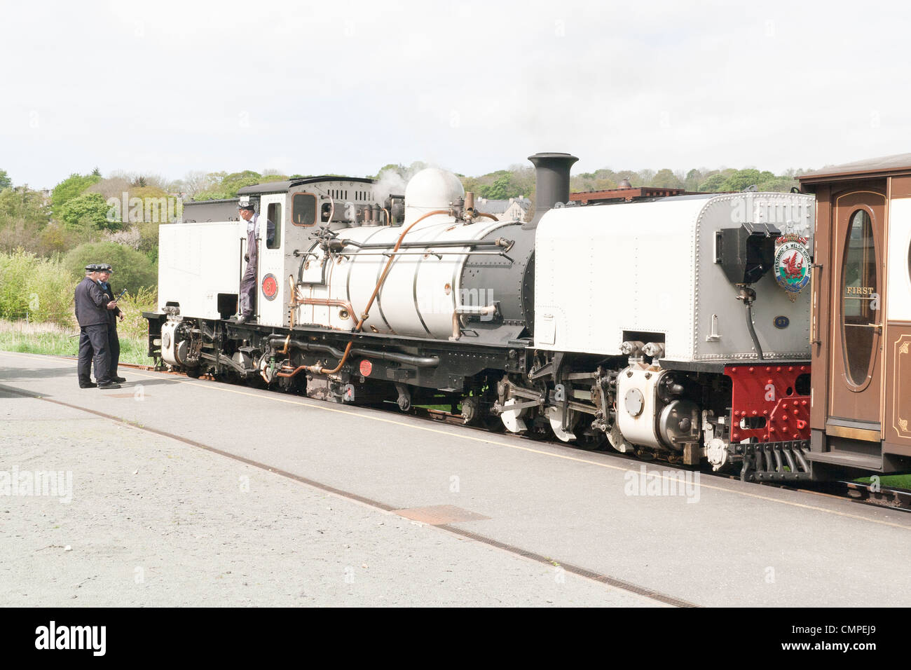Welsh steam train hi-res stock photography and images - Alamy