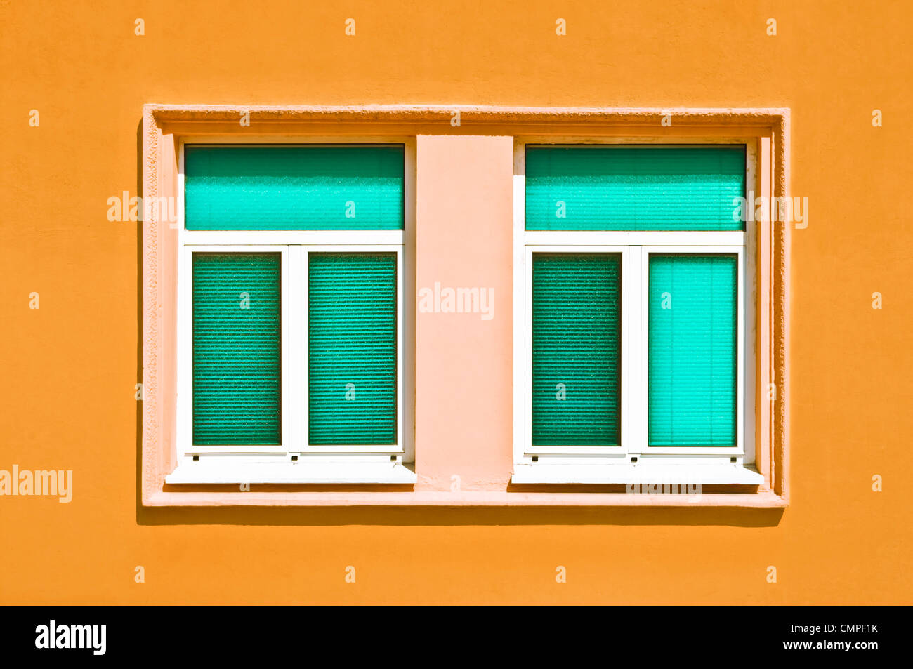 Windows white colored apartment building hi-res stock photography and ...