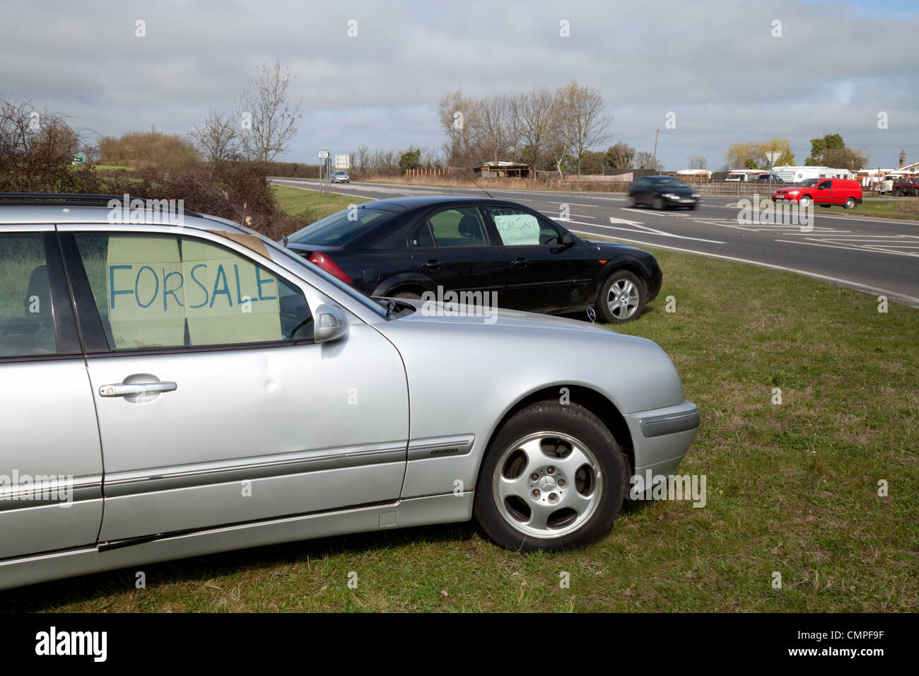 Car sold sign hi-res stock photography and images - Alamy