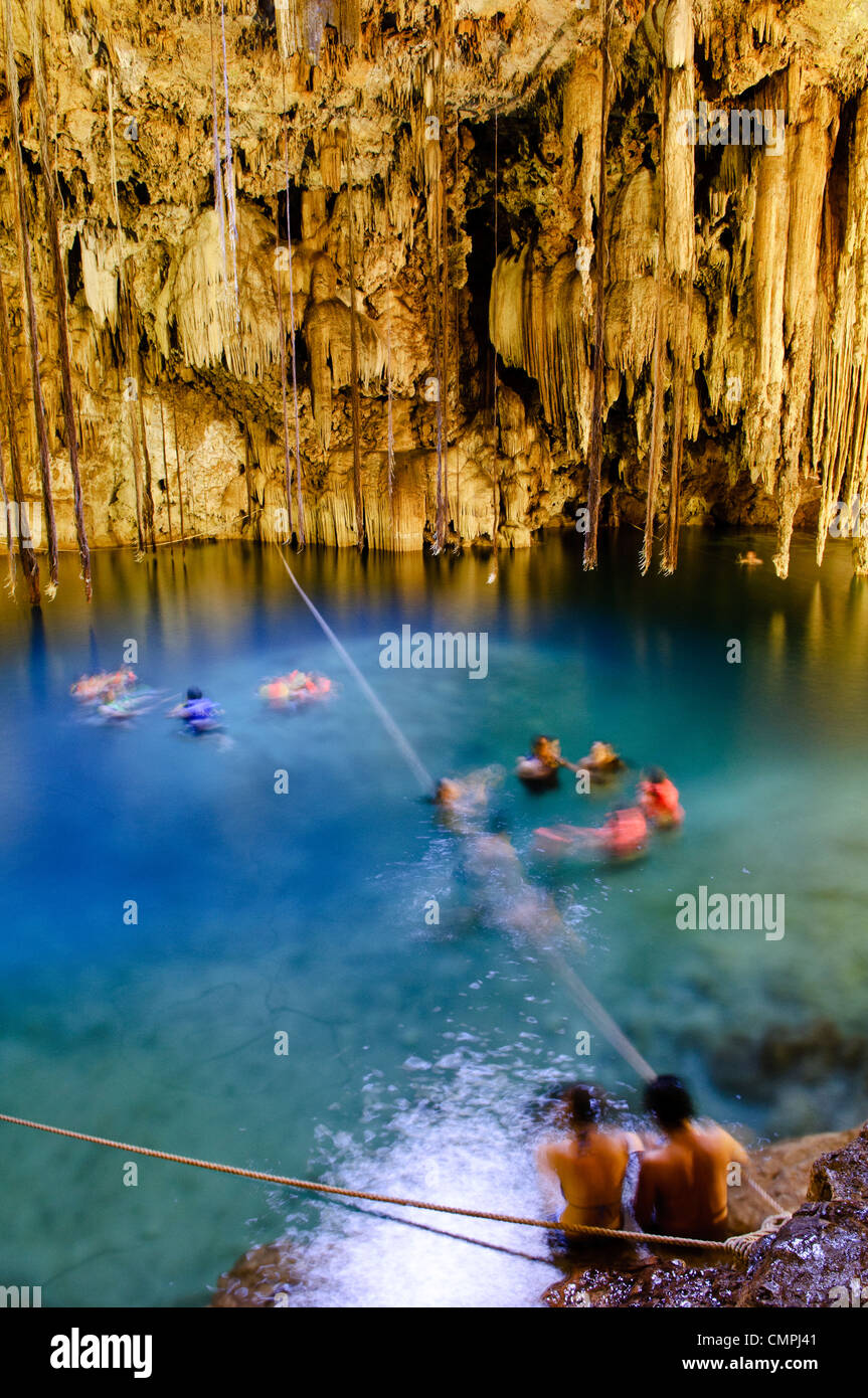 Xkeken cenote hi-res stock photography and images - Alamy