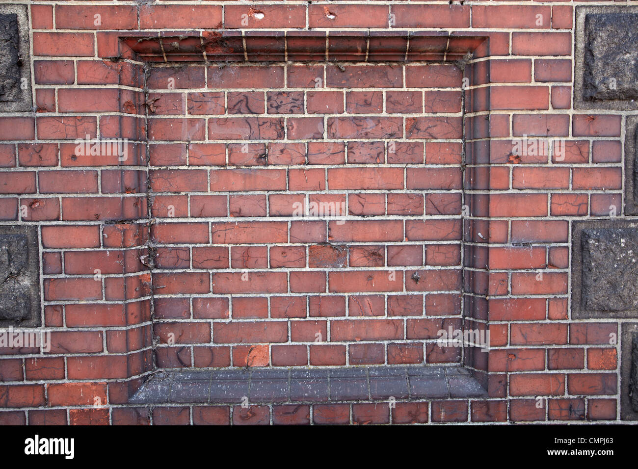 Close up detail of some interesting brickwork Stock Photo - Alamy