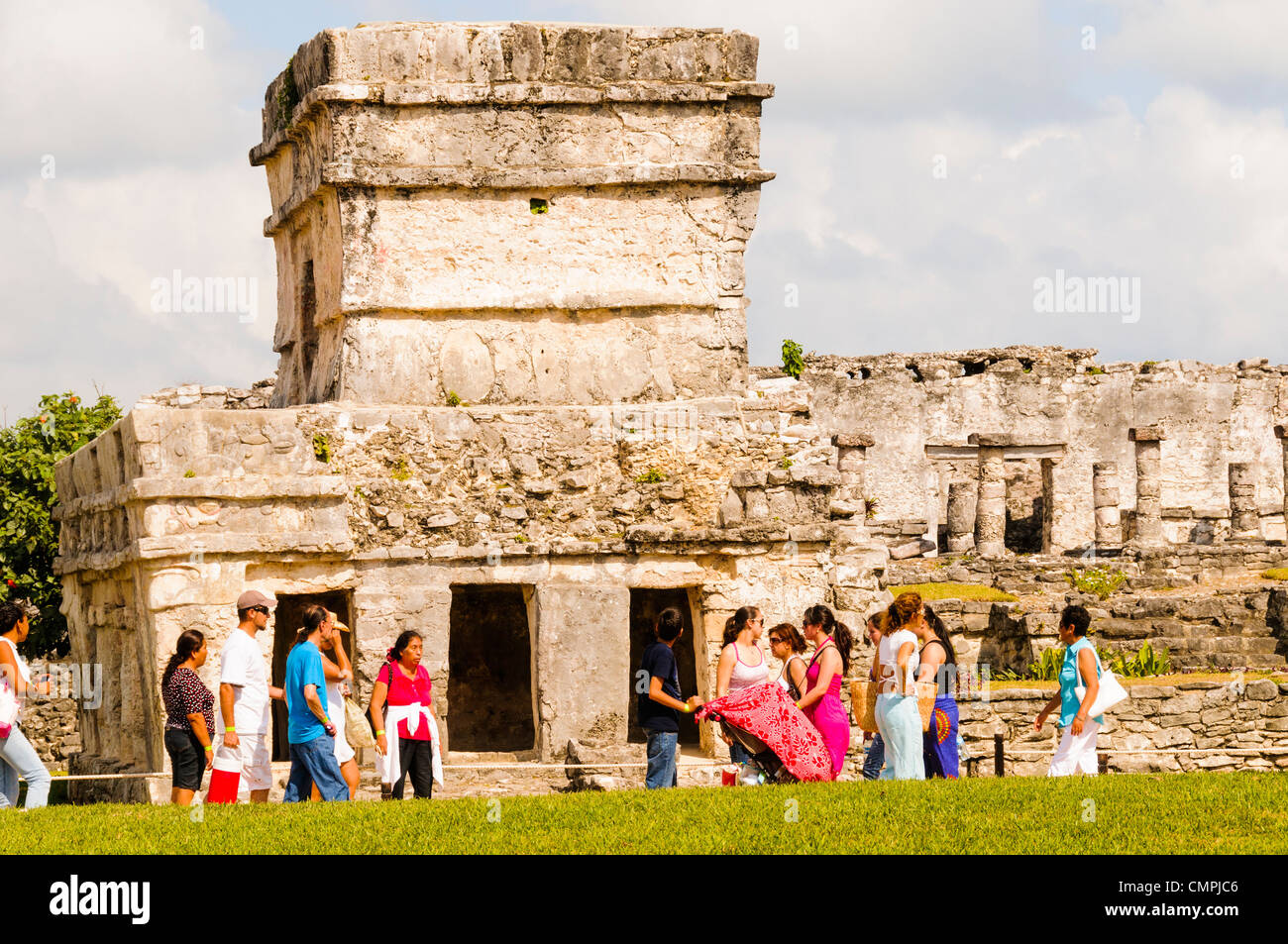 Ancient frescoes on ruins hi-res stock photography and images - Alamy