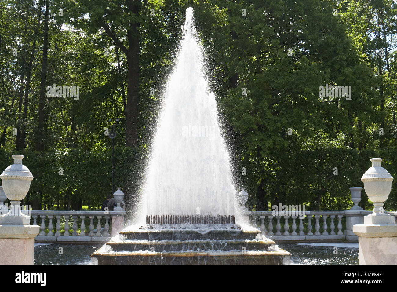 The pyramid fountain hi-res stock photography and images - Alamy
