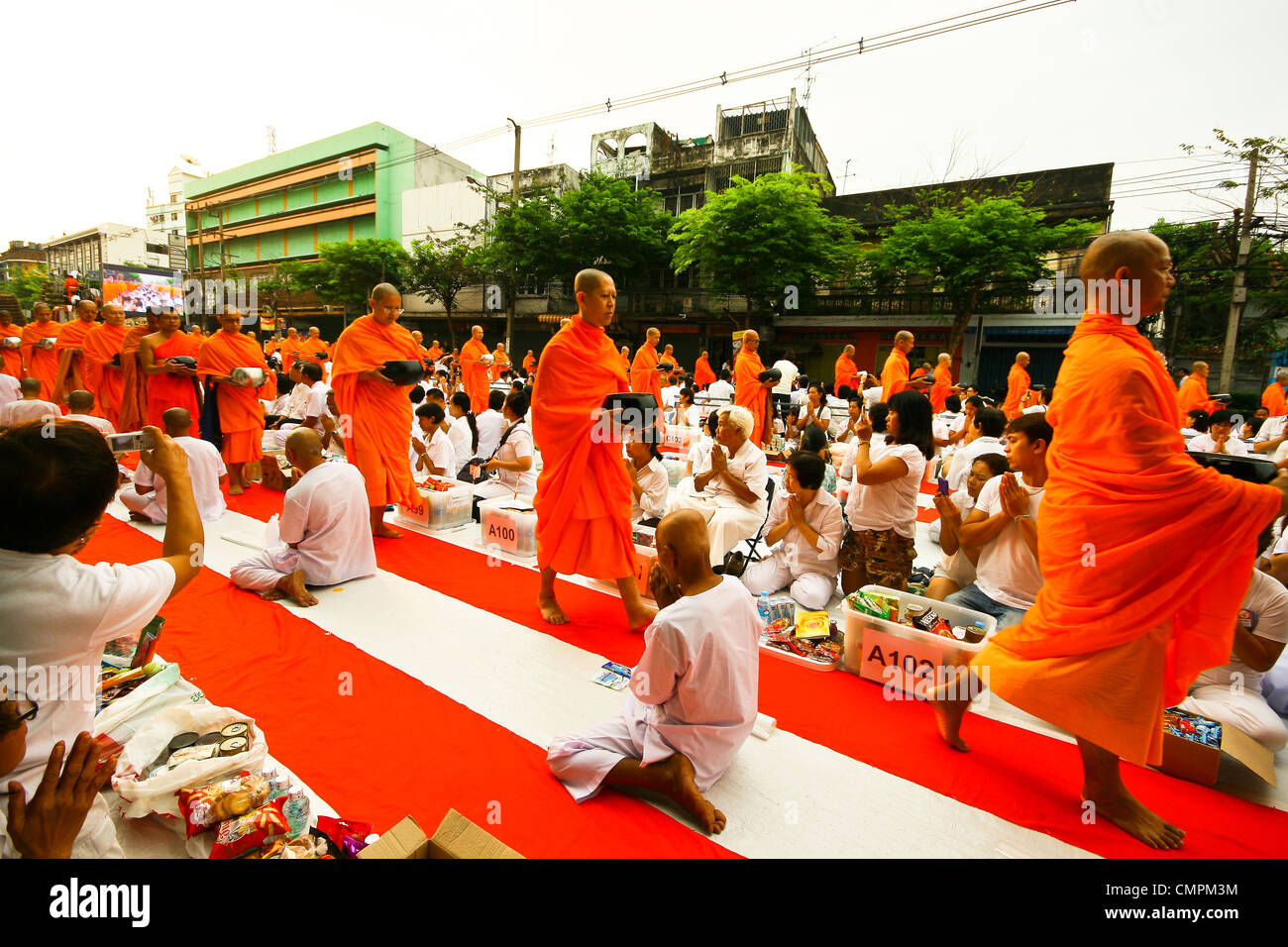 Gathering alms hi-res stock photography and images - Alamy
