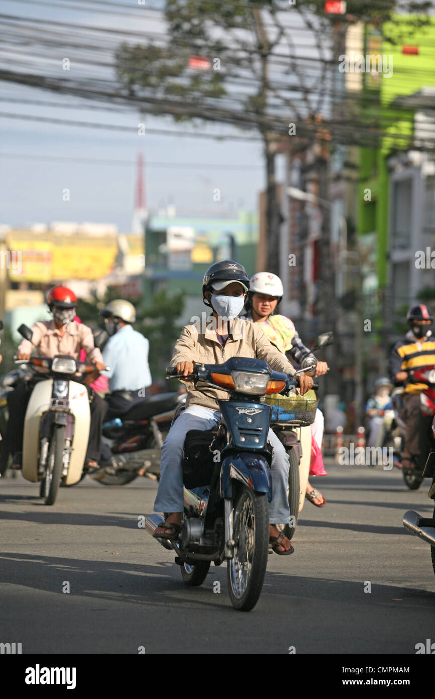 Rush hour motorbike traffic in Ho Chi Minh City (Saigon), Vietnam Stock ...