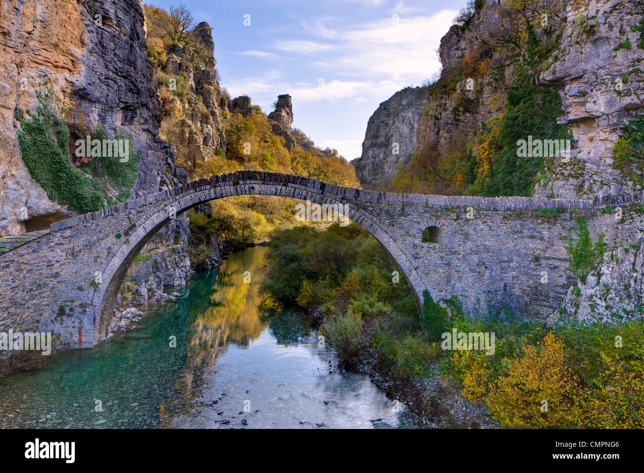 Kokoris packhorse bridge hi-res stock photography and images - Alamy