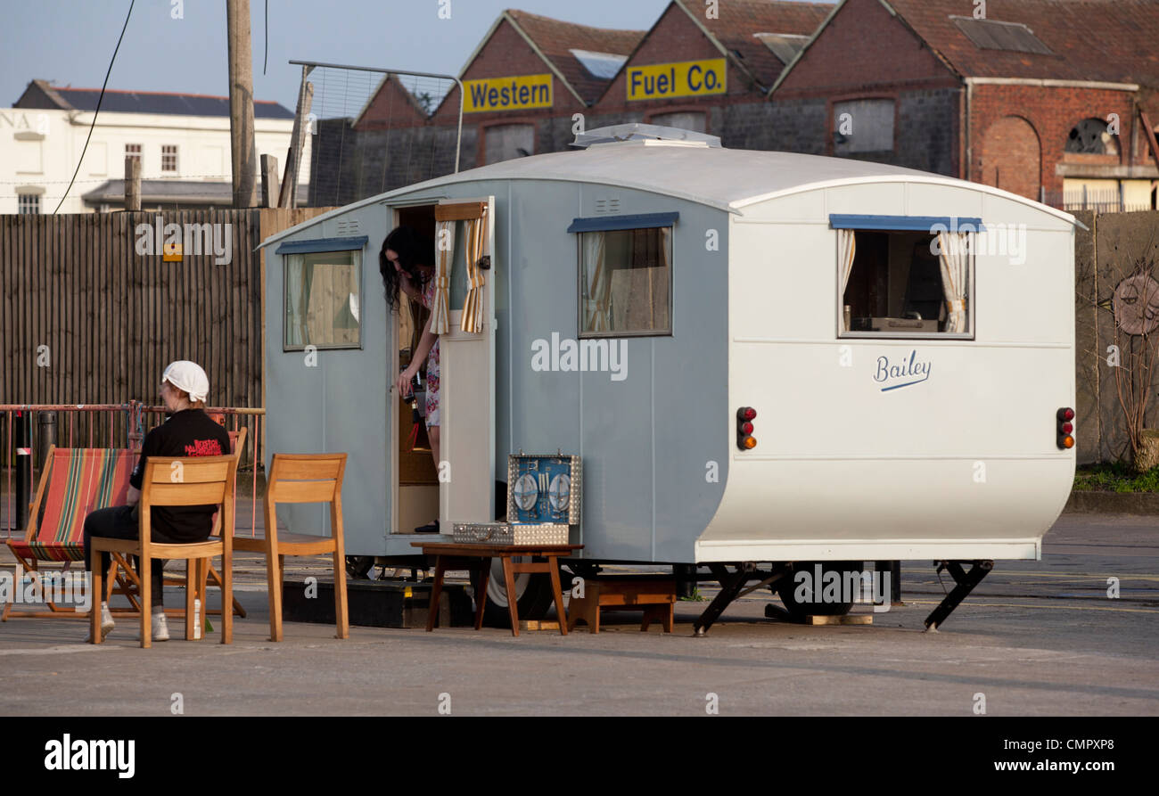 Old fashioned caravan hi-res stock photography and images - Alamy