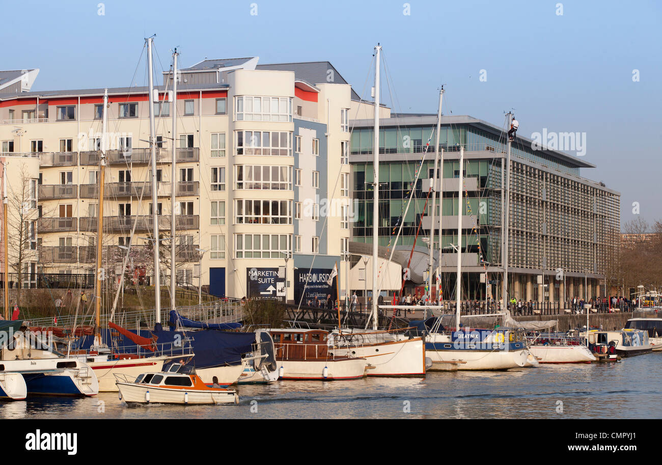 Harbourside market bristol hi-res stock photography and images - Alamy