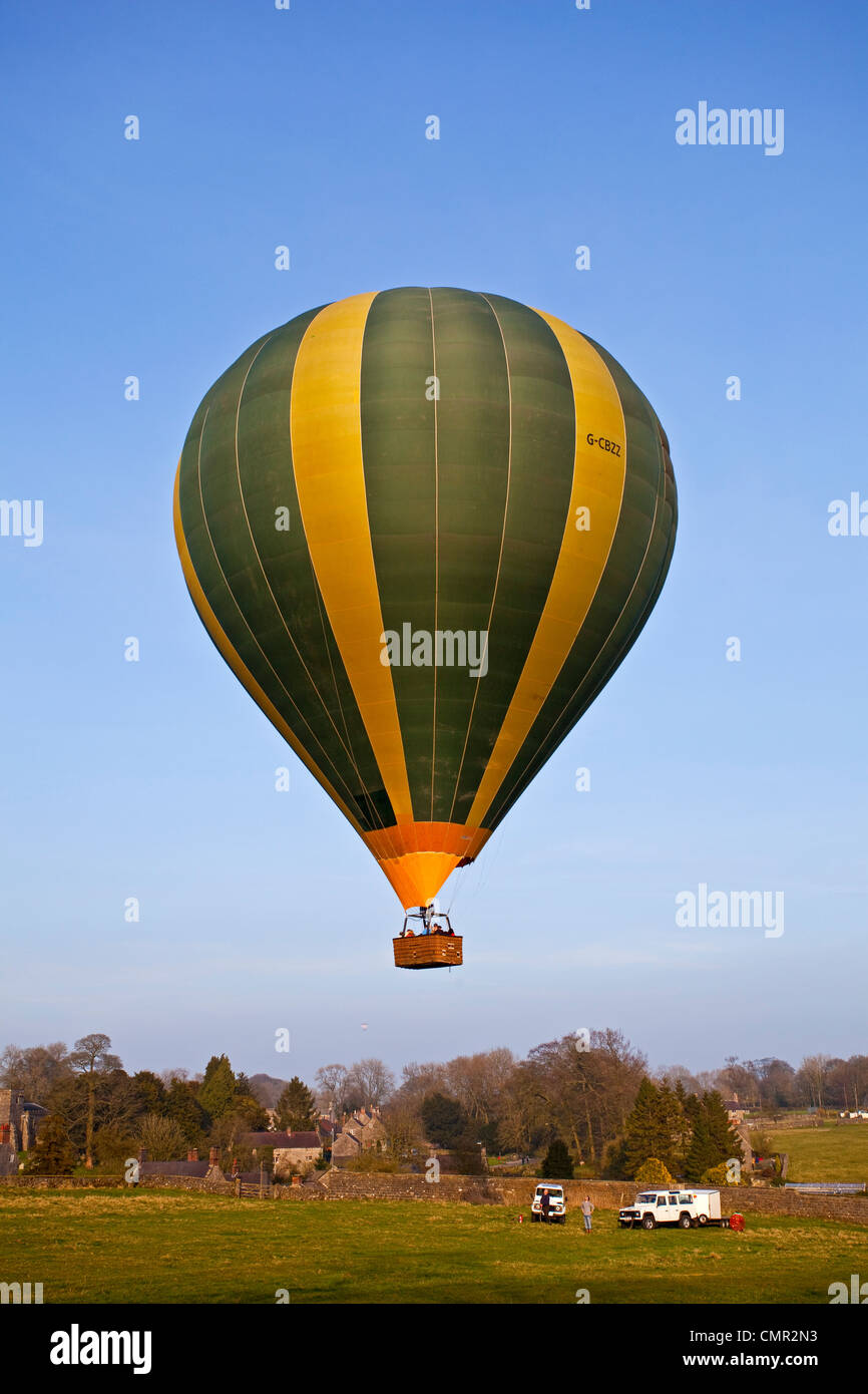 Hot air balloon launch hi-res stock photography and images - Alamy