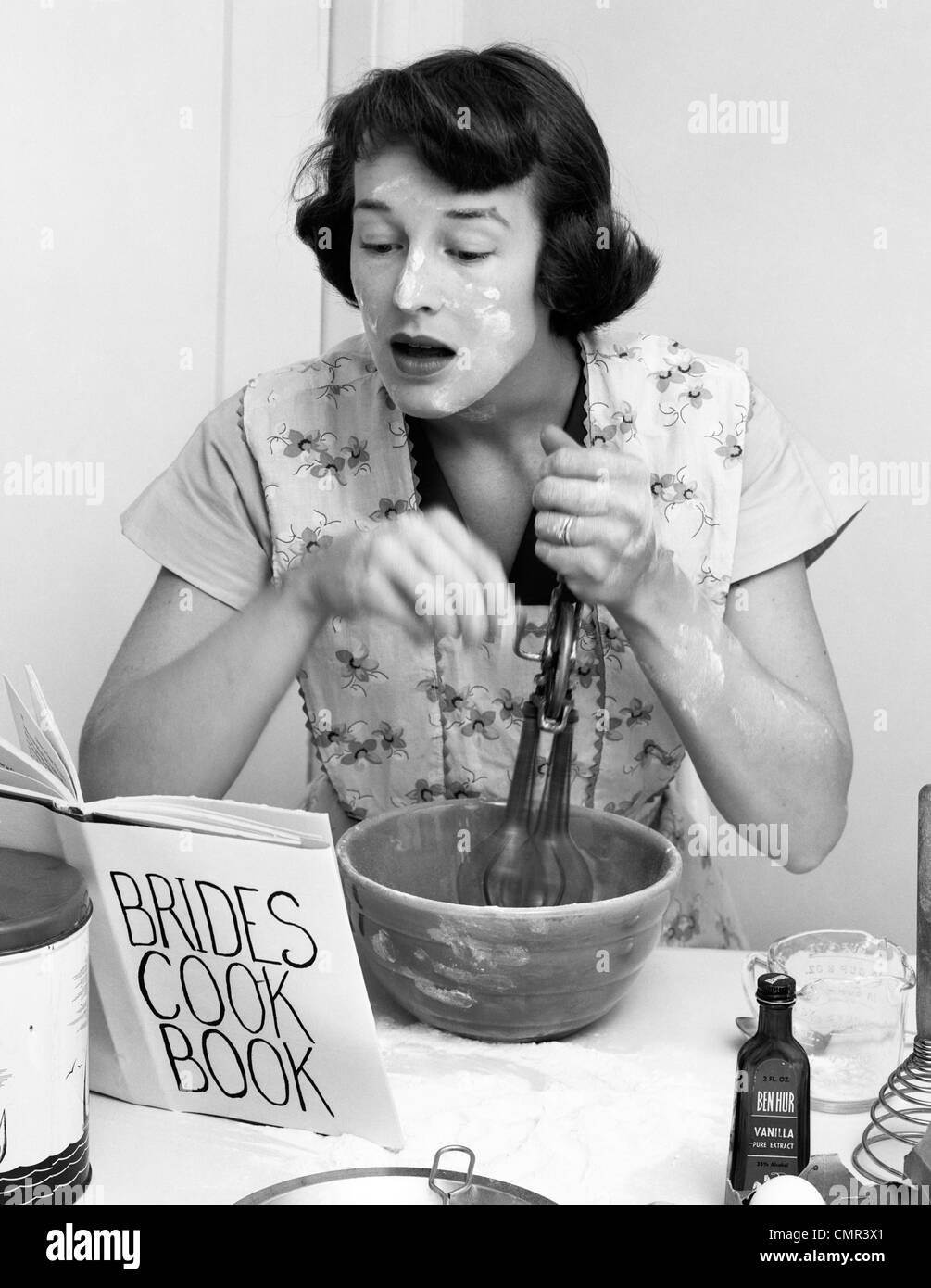 Retro Woman Cooking Black High Resolution Stock Photography and Images ...