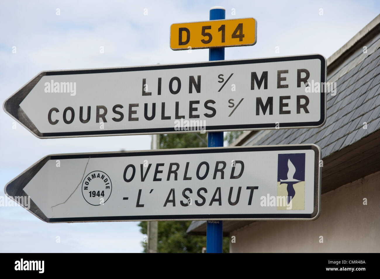 D day beach sign hi-res stock photography and images - Alamy