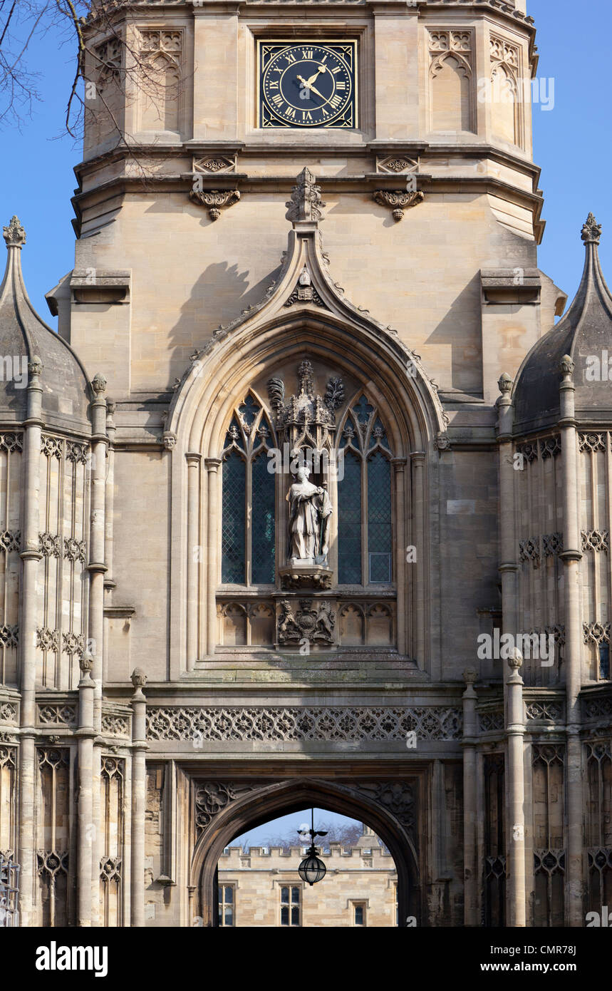 Old tom tower christ church hi-res stock photography and images - Alamy