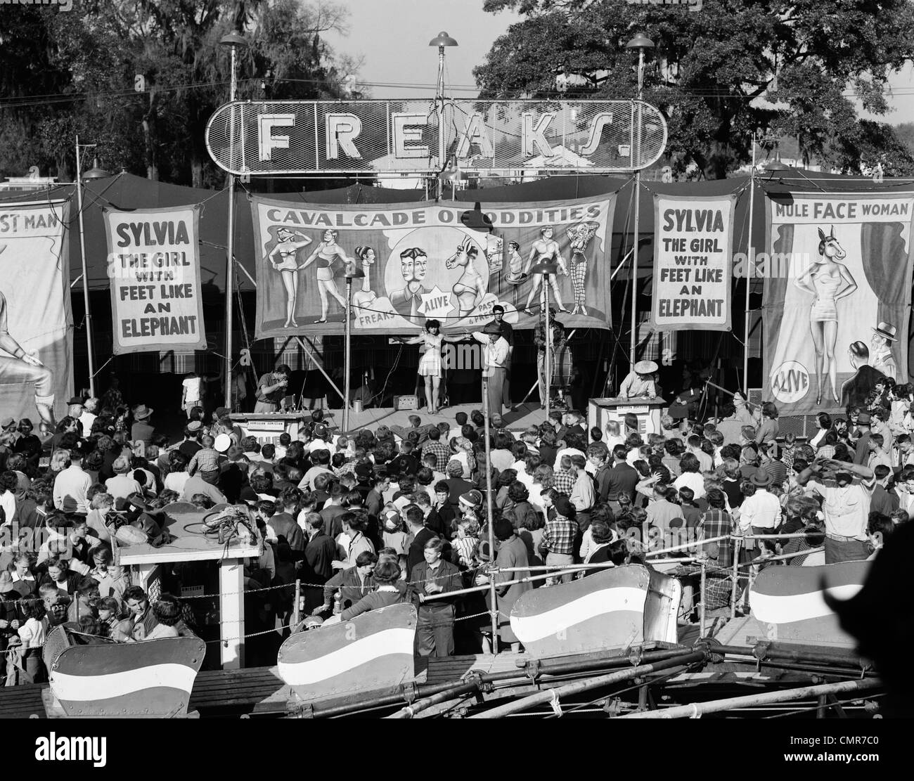 1950s CROWD GATHERED IN FRONT OF STAGE AT COUNTY FAIR FREAK SHOW Stock ...