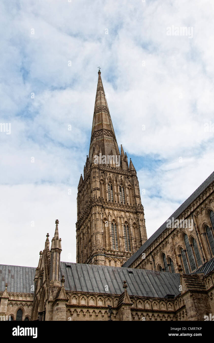 Salisbury medieval building hi-res stock photography and images - Alamy