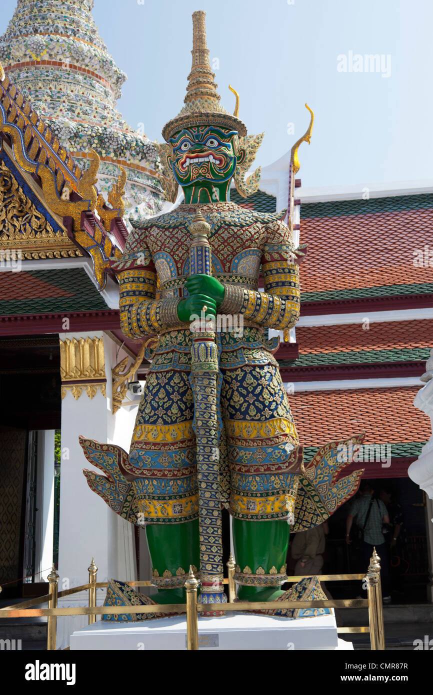 Demon garde hi-res stock photography and images - Alamy