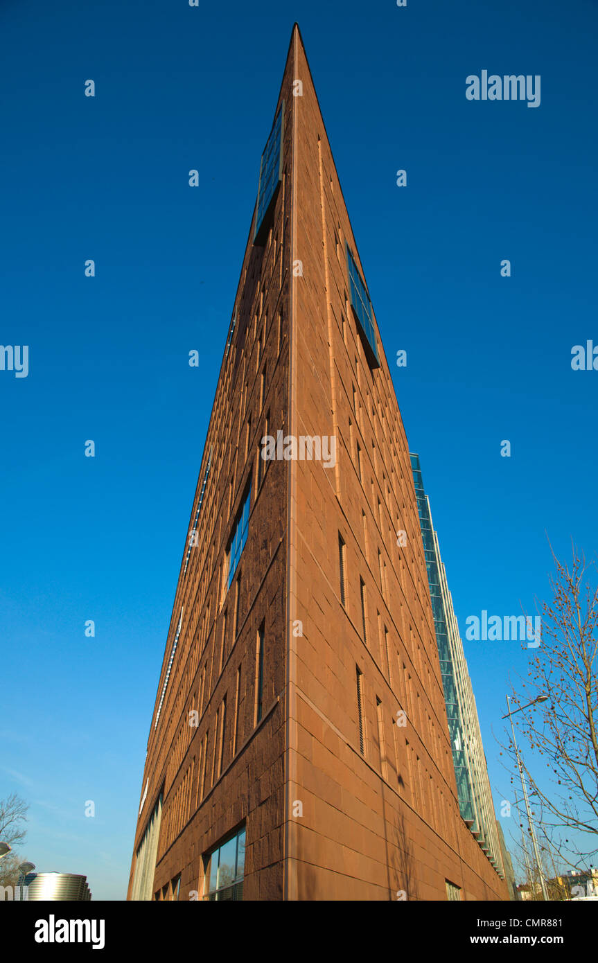 Danube house hi-res stock photography and images - Alamy
