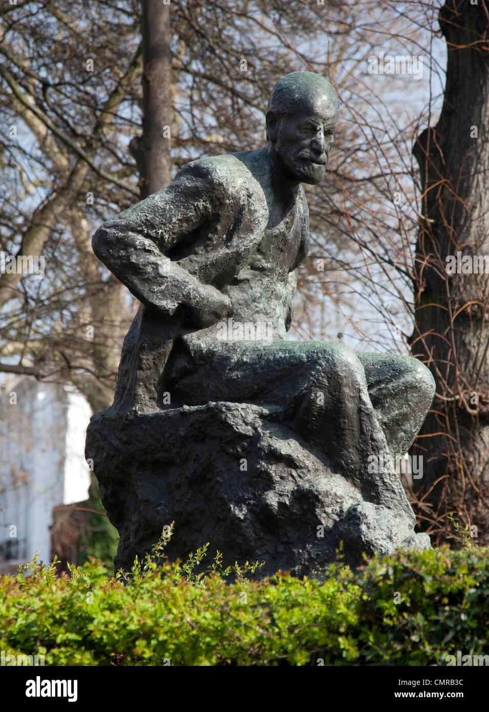 Inscription on sculpture of Sigmund Freud by Oscar Nemon, Hampstead ...