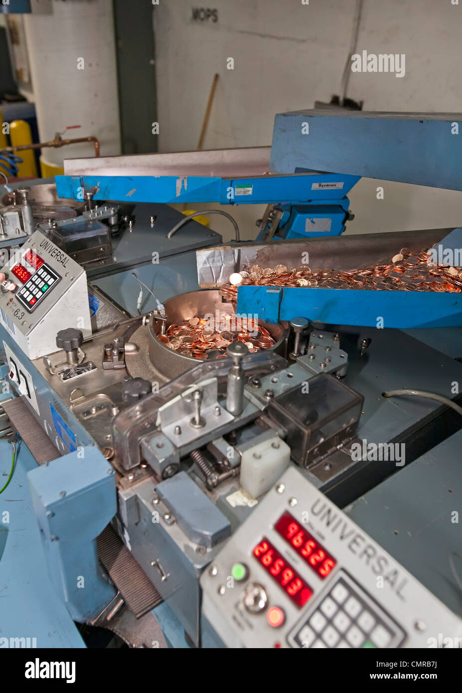 Production of coins at the United States Mint in Denver Stock Photo - Alamy