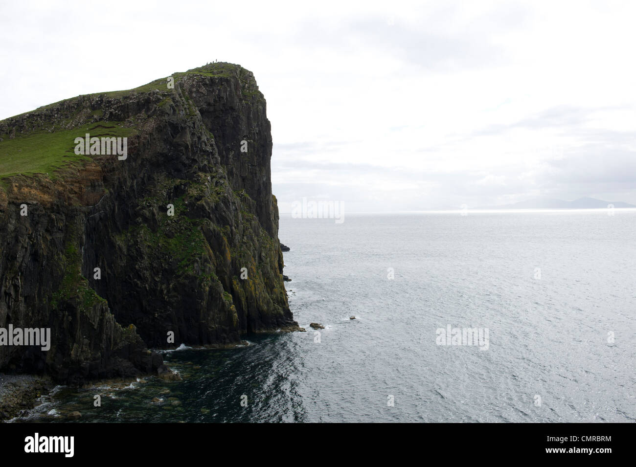 Neist point headland hi-res stock photography and images - Alamy