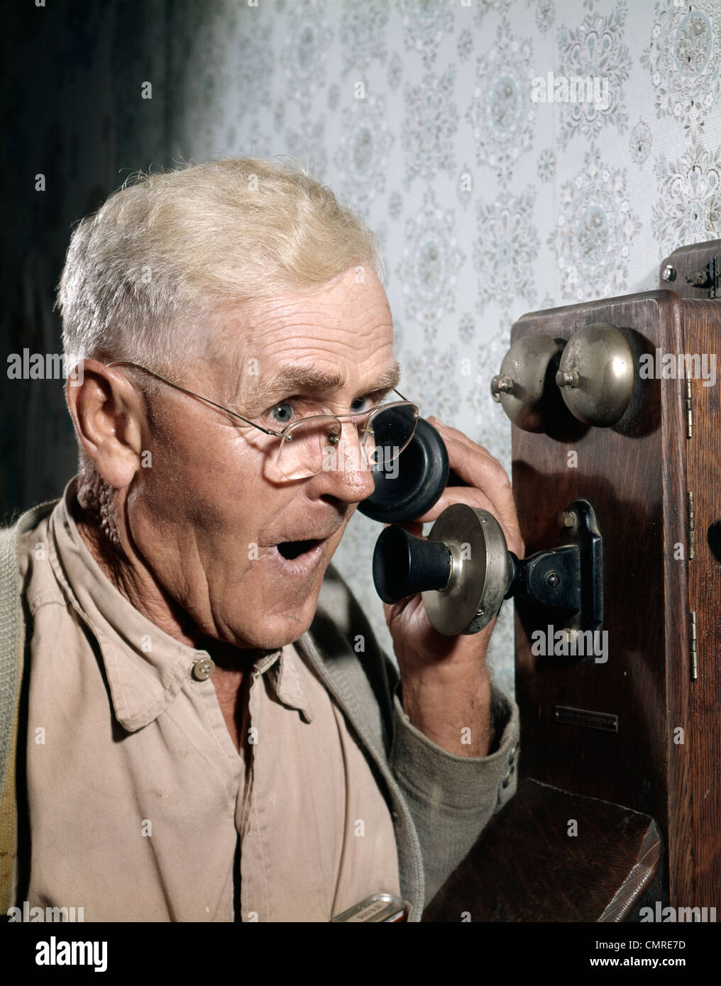 1940s telephone wall hi-res stock photography and images - Alamy