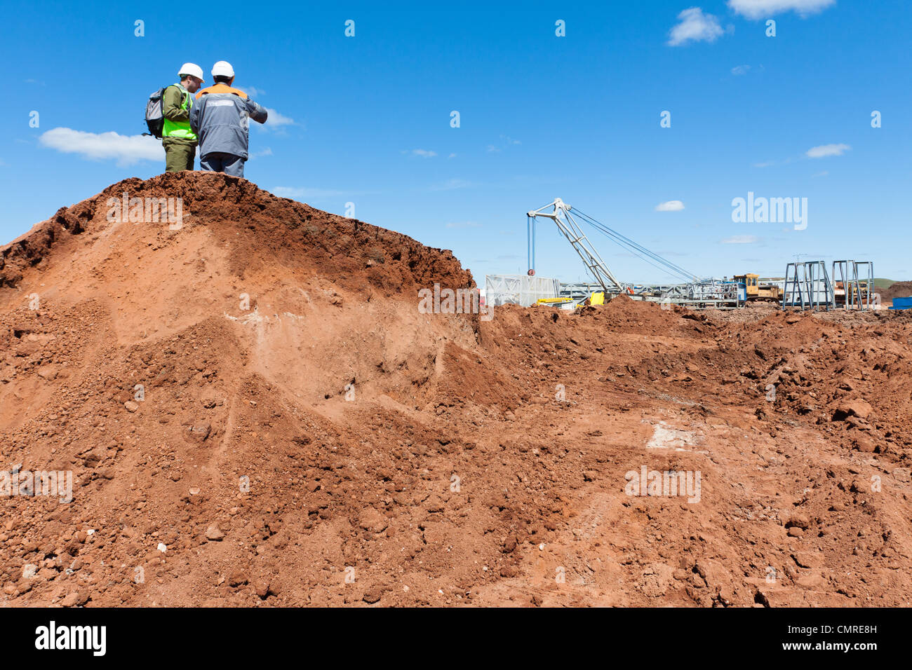 Well builder hi-res stock photography and images - Alamy