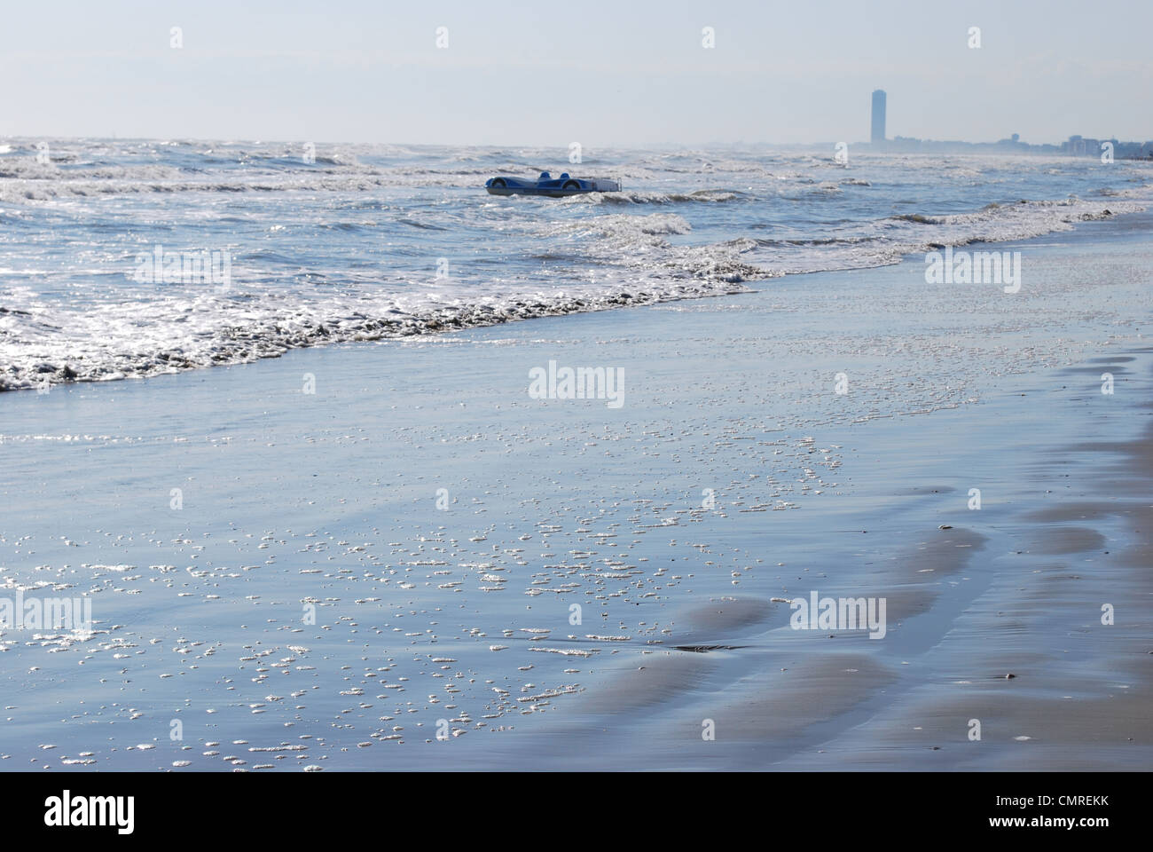 Panoramic view of beautiful beach and sea with waves in a sunny day ...