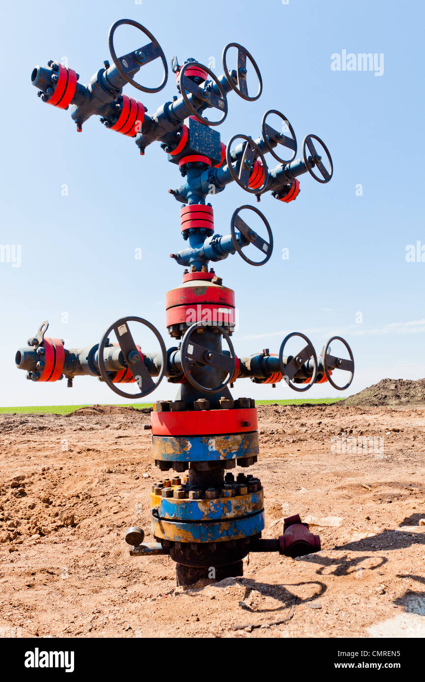 Oil Wellhead in the oil field Stock Photo - Alamy