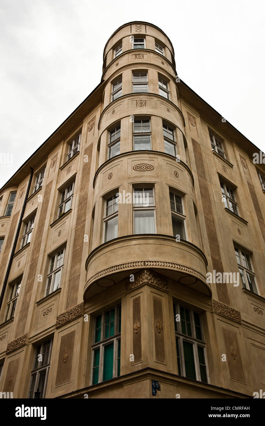 An angle shot emphasizing the cylinder shape of the corner to a ...