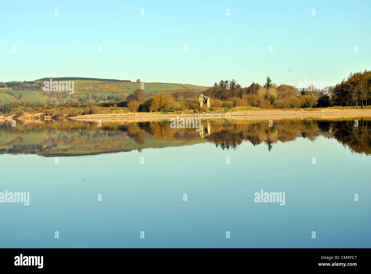 Clear blue reflections hi-res stock photography and images - Alamy