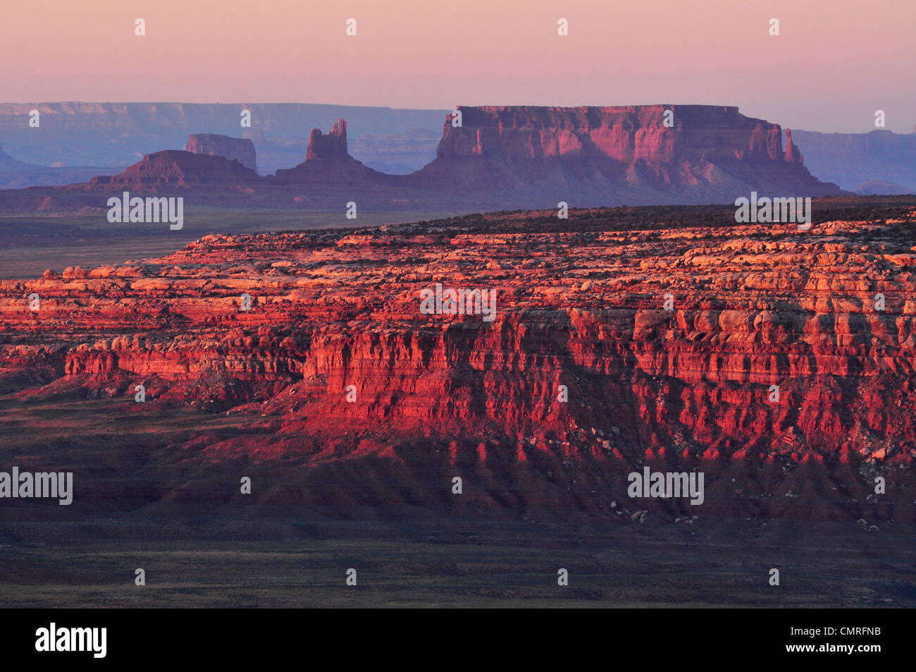 Monument valley by sunrise hi-res stock photography and images - Alamy