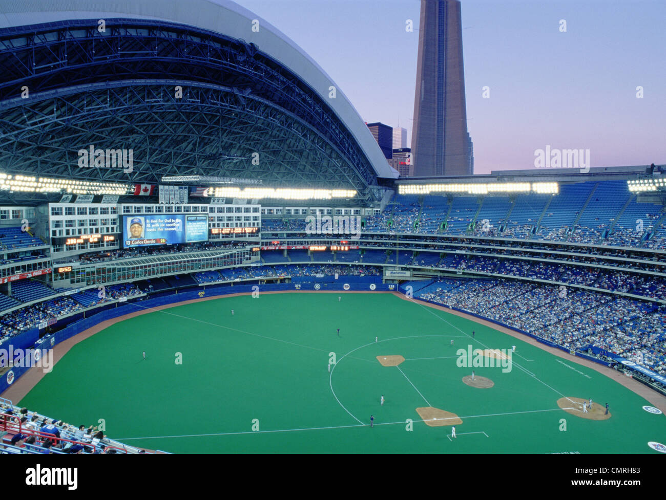 Rogers stadium toronto interior hi-res stock photography and images - Alamy