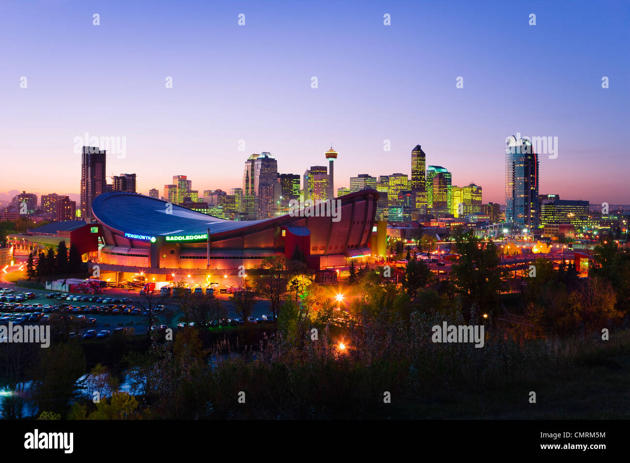 Skyline at dusk, Calgary, Alberta Stock Photo - Alamy