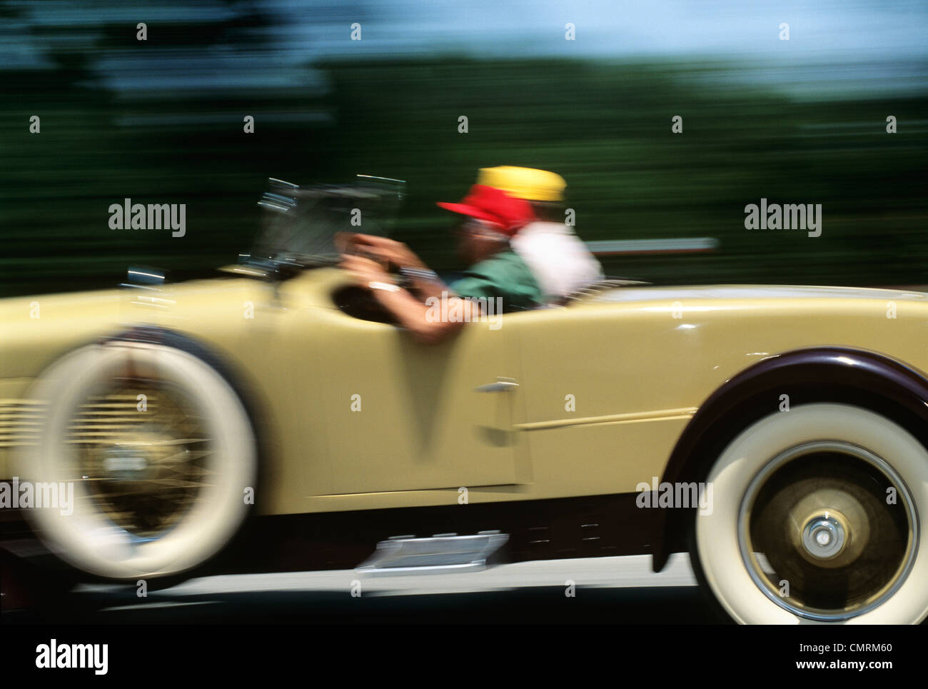 ANTIQUE CAR BLUR DRIVING Stock Photo - Alamy