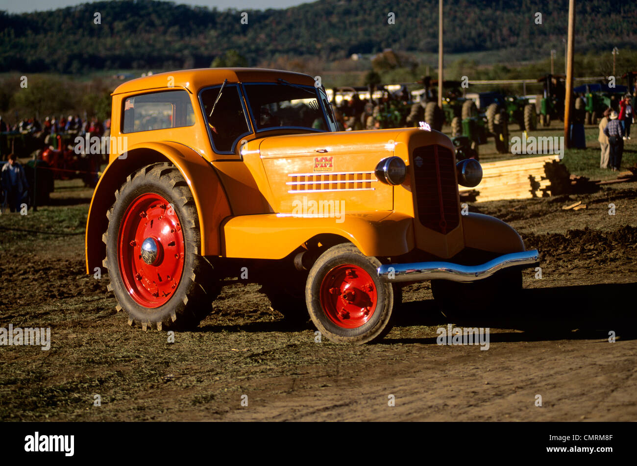 Minneapolis moline tractor hi-res stock photography and images - Alamy