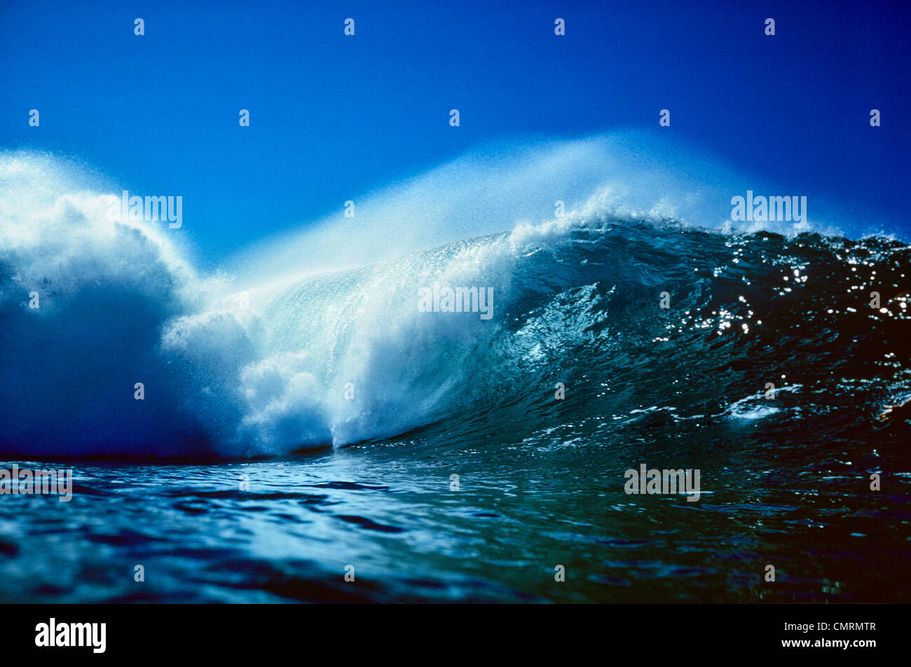 Tidal wave white background hi-res stock photography and images - Alamy