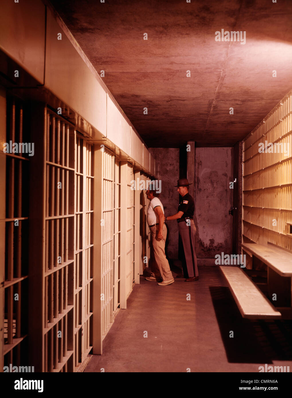 1970 1970s PRISON JAIL PRISONER POLICE ARREST CRIME FRISK Stock Photo ...