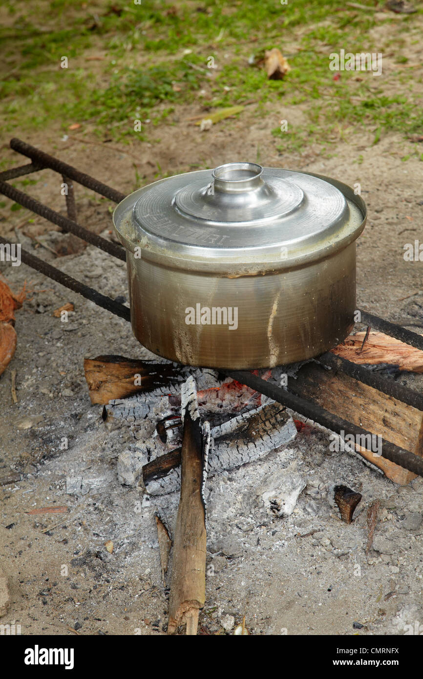Cooking Food Over Fire High Resolution Stock Photography and Images - Alamy