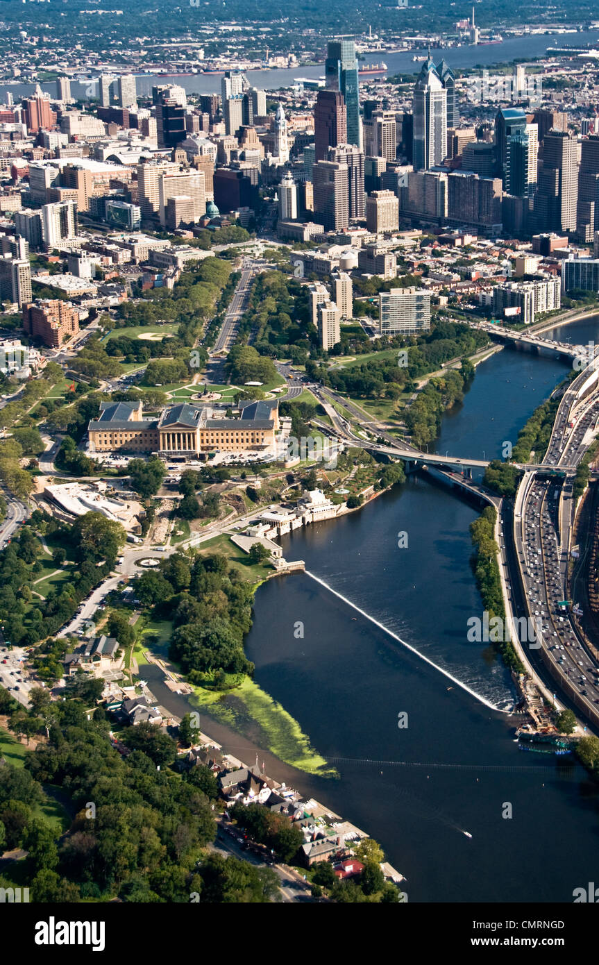 AERIAL VIEW OF PHILADELPHIA BOATHOUSE ROW AND ART MUSEUM SCHUYLKILL ...