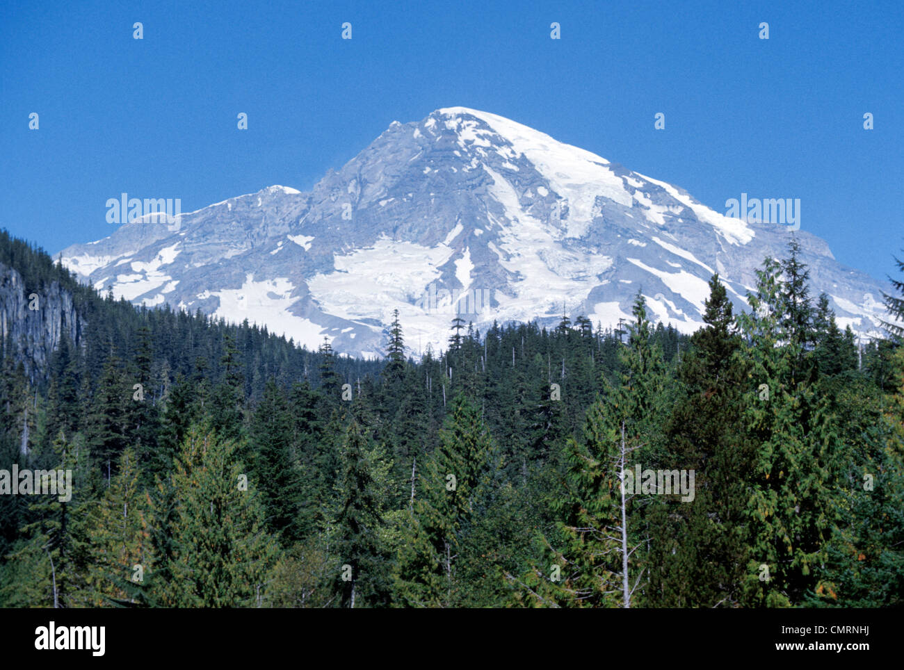 SNOW COVERED MOUNT RAINIER NATIONAL PARK WASHINGTON STATE Stock Photo ...