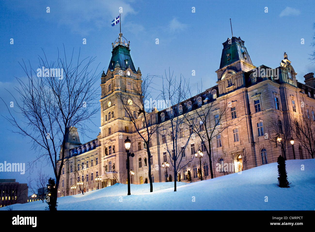 Quebec Parliament at night, Quebec city Stock Photo - Alamy