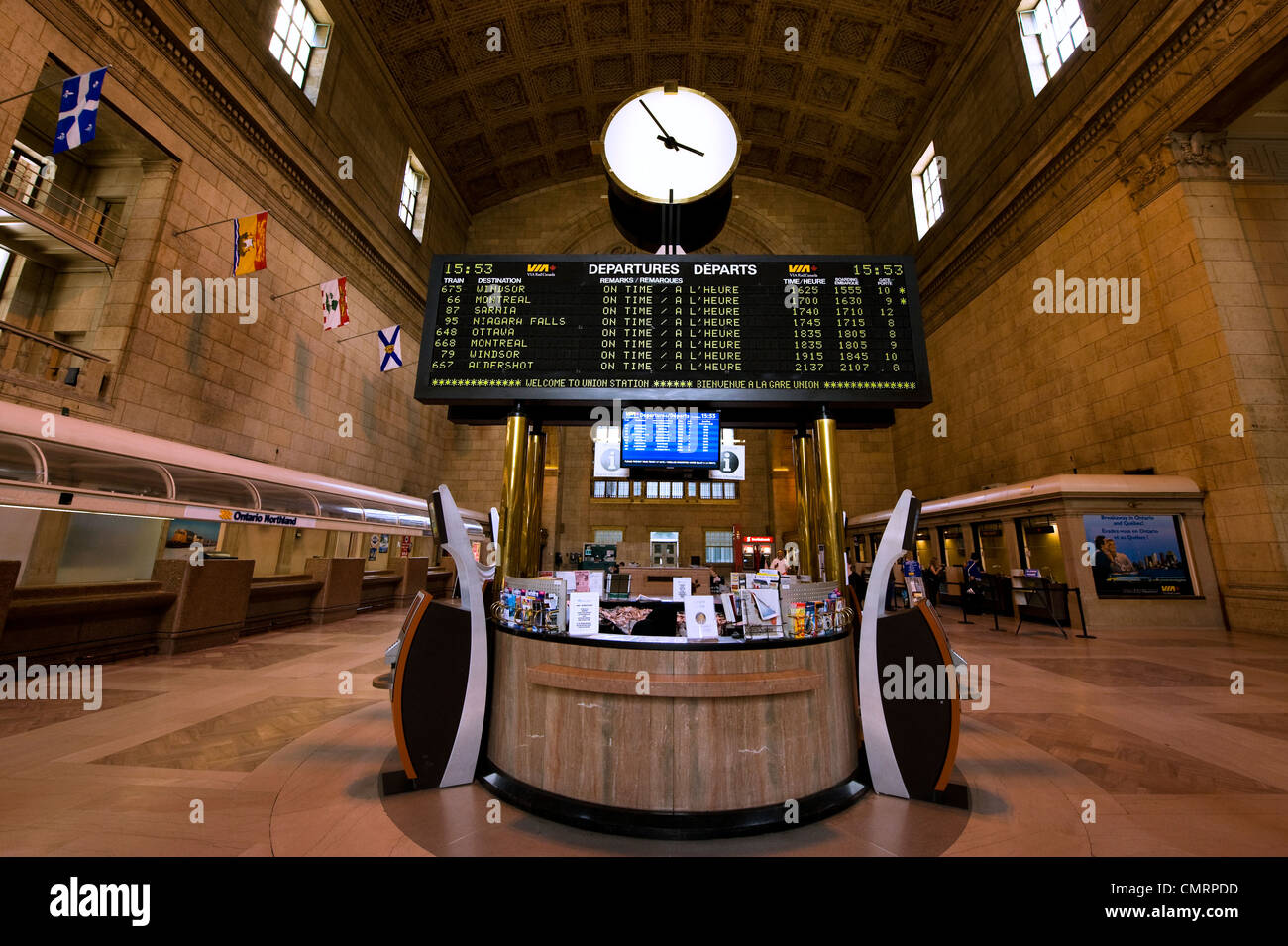 Union street station clock hi-res stock photography and images - Alamy