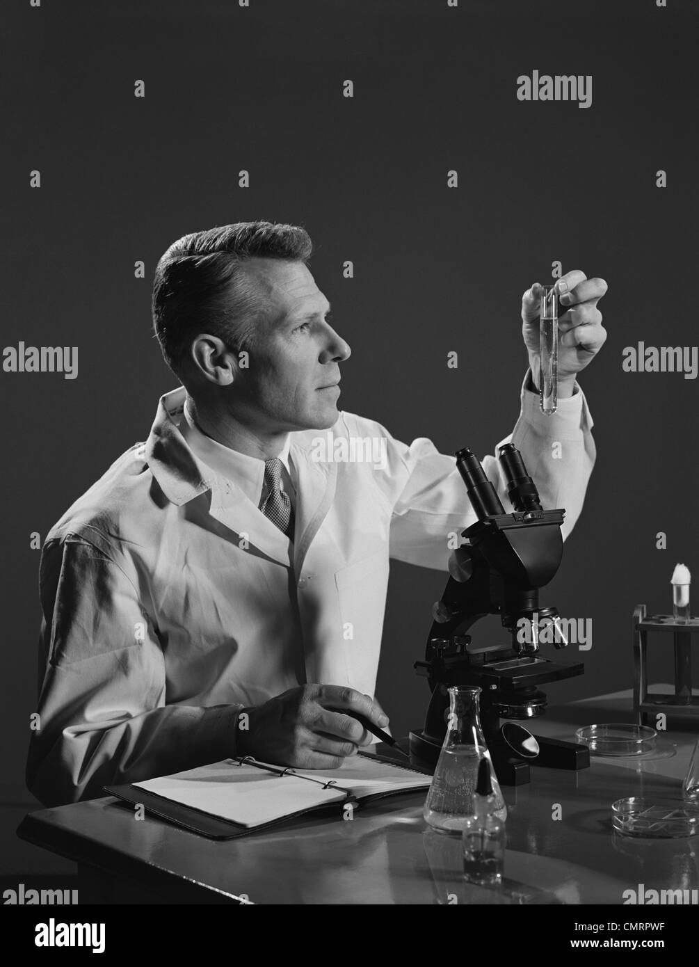 1950s lab tech hi-res stock photography and images - Alamy