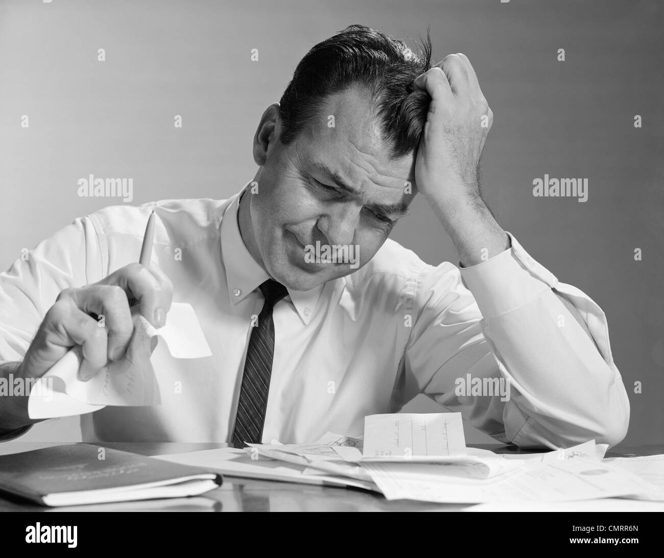 Confused person paper Black and White Stock Photos & Images - Alamy