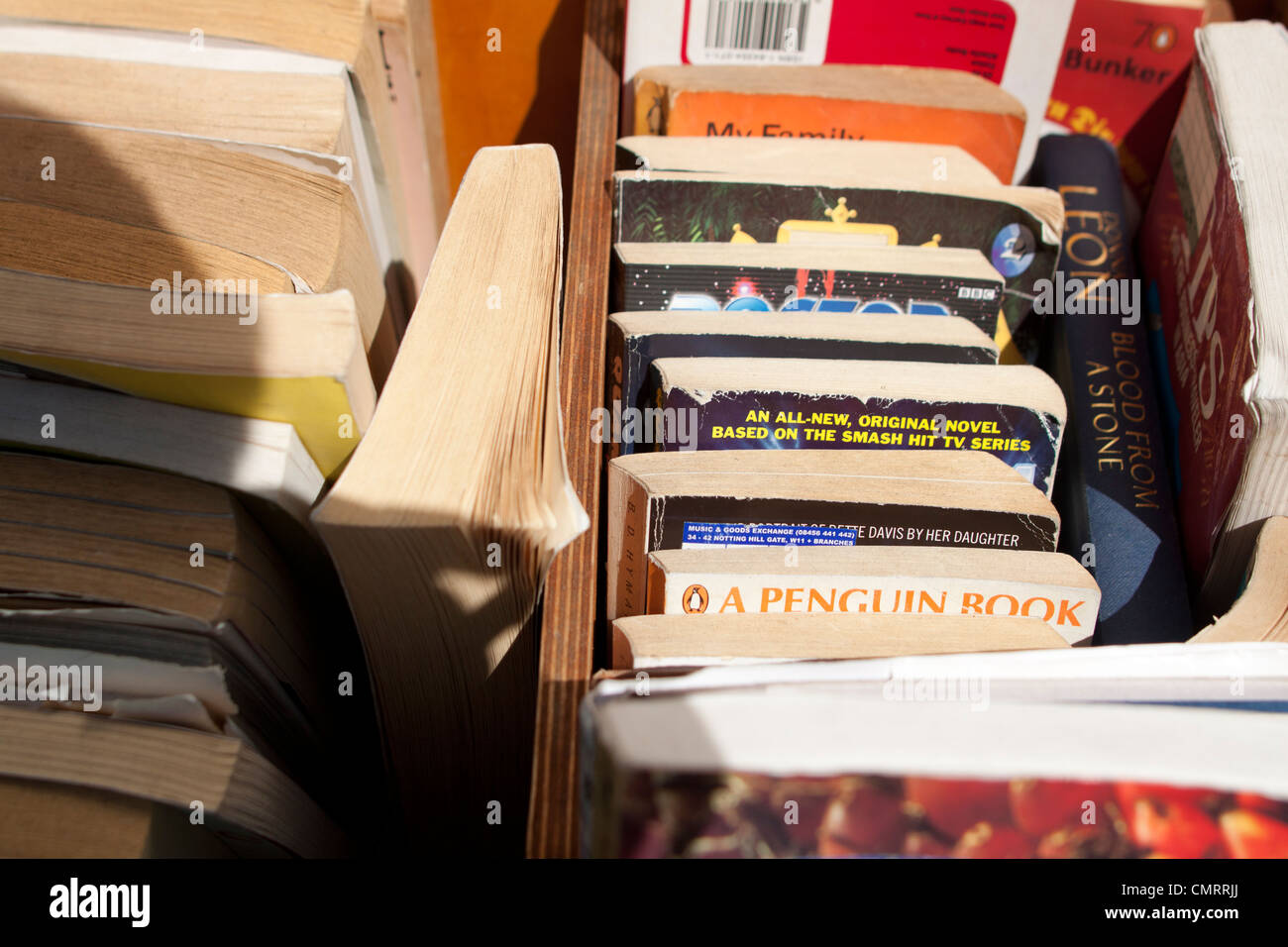 A stack of second hand books at Notting Hill Markets Stock Photo - Alamy