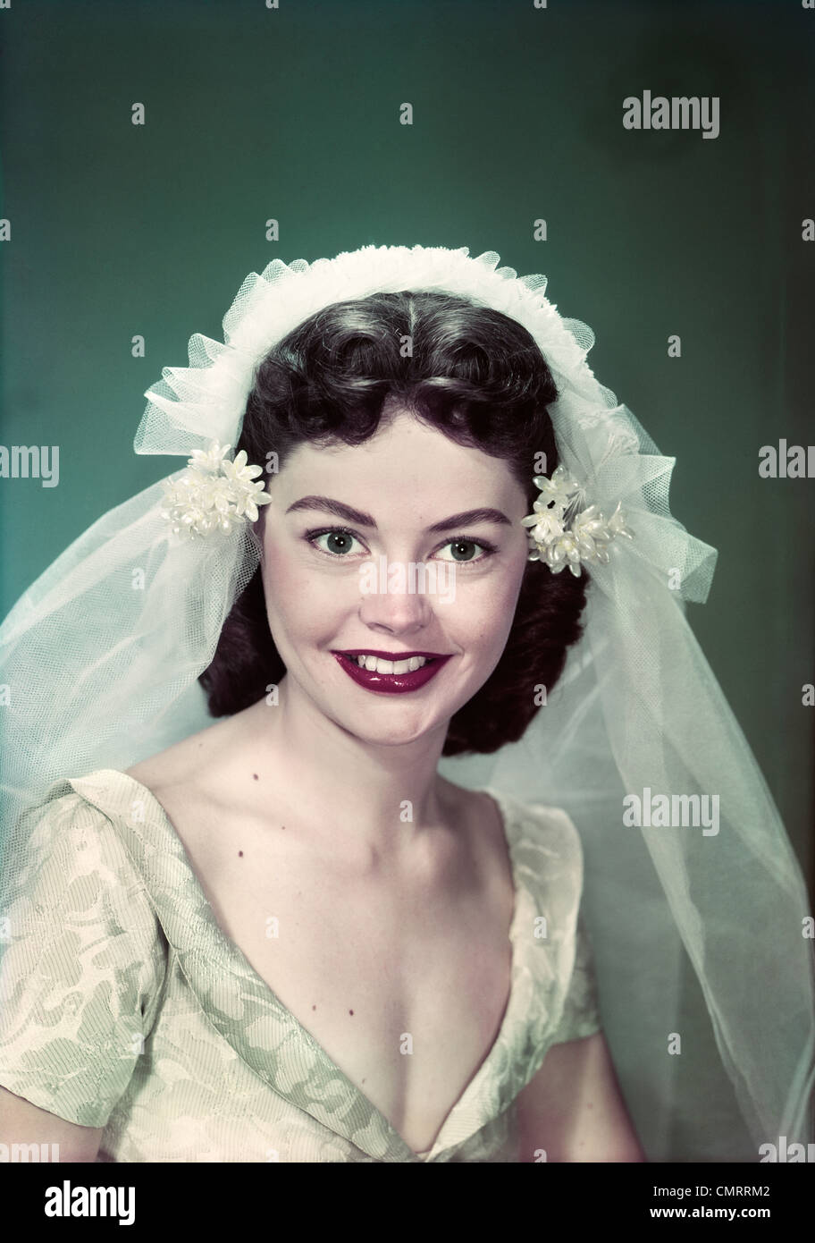 1950s romance retro hi-res stock photography and images - Alamy