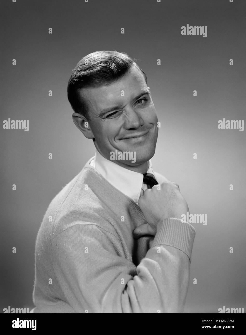 Man pointing right hi-res stock photography and images - Alamy