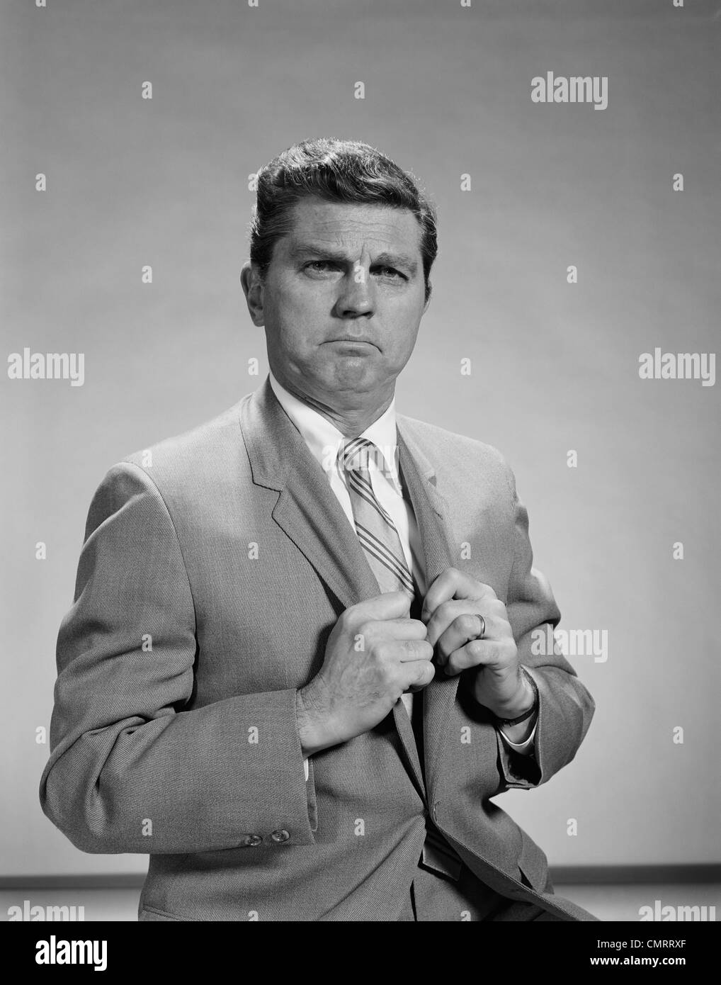 Lapels hi-res stock photography and images - Alamy